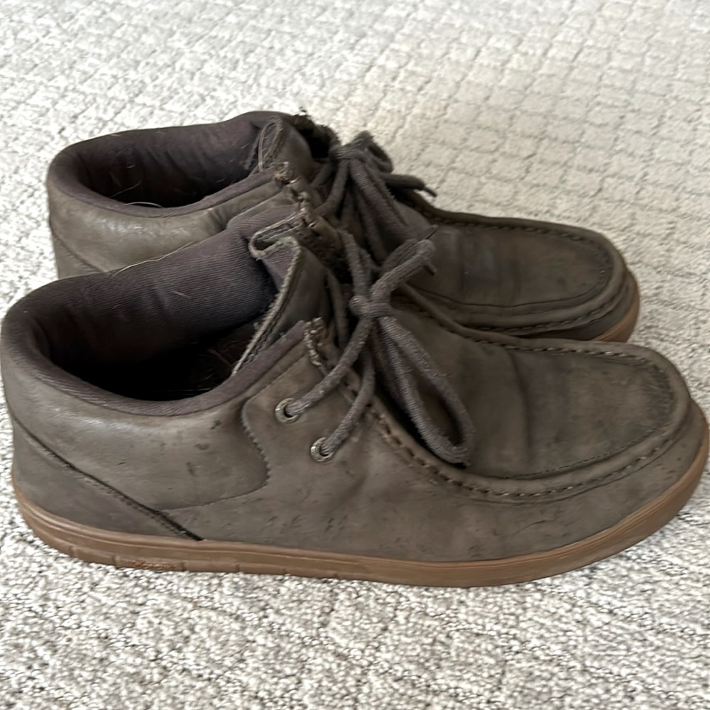 2011 Ipath Cats Vibram Collection Grey Chukka - Gem